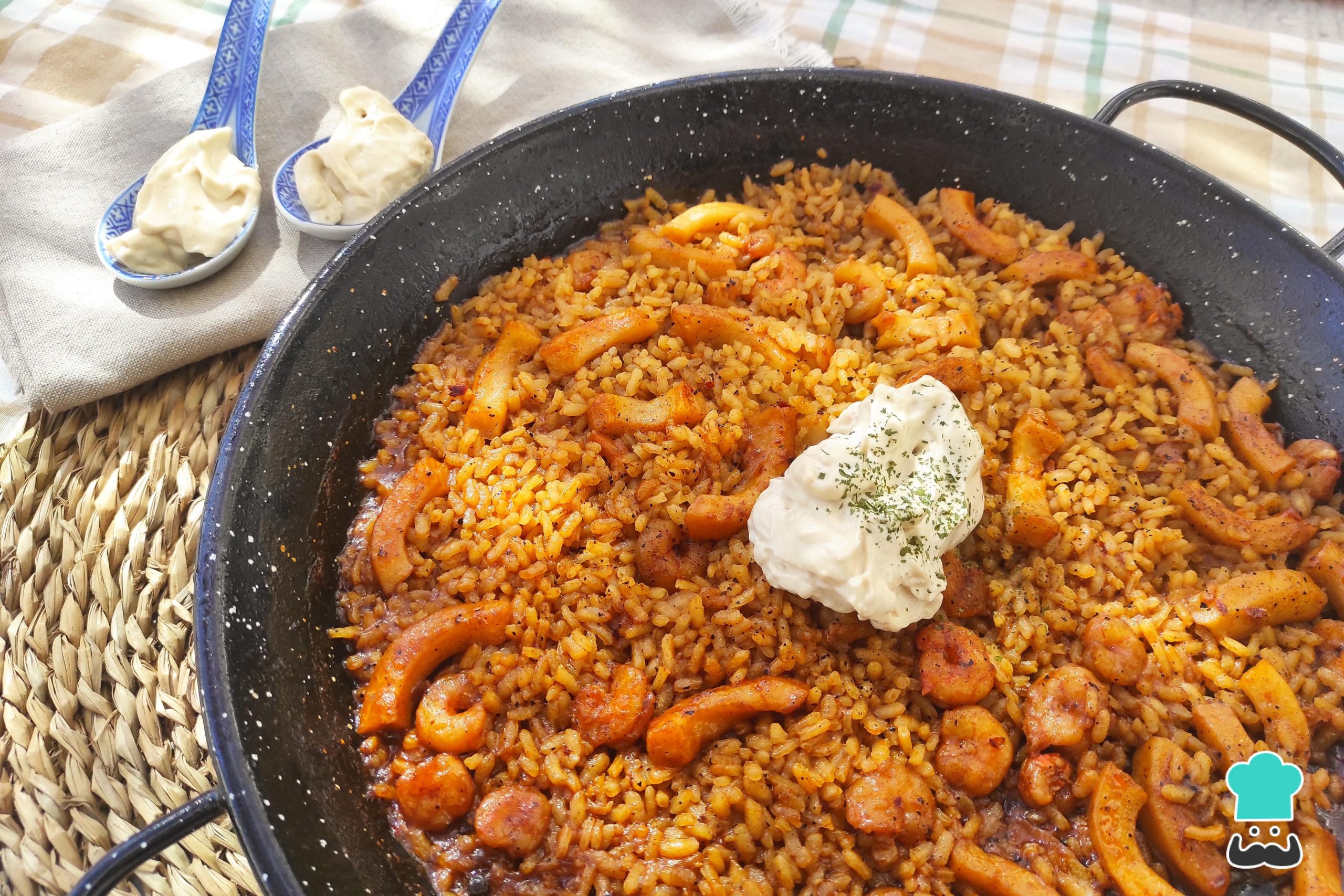 Arroz a banda: Descubre el plato tradicional español que te ...