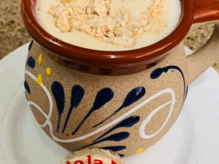 Delicioso atole de mazapán: Descubre la receta paso a paso para disfrutarlo en casa